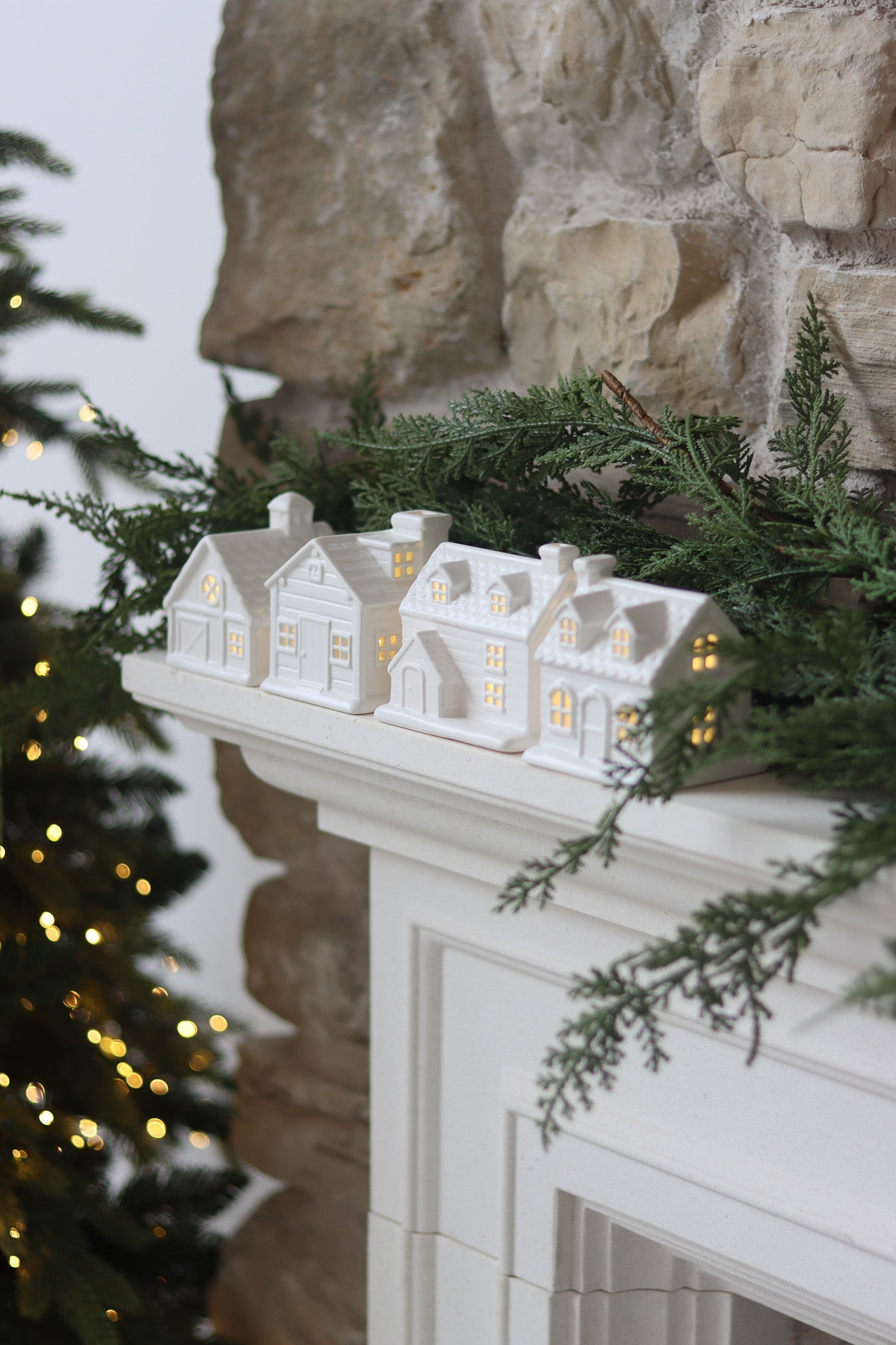 Top 5 Christmas Home Decor Trends for 2025 – Pretty Little Home